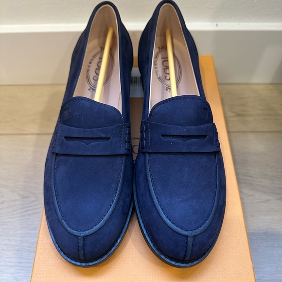 Tod's | Shoes | Tods Women Navy Suede Gomma Vk Mocassins Brand New Comes With Box | Poshmark